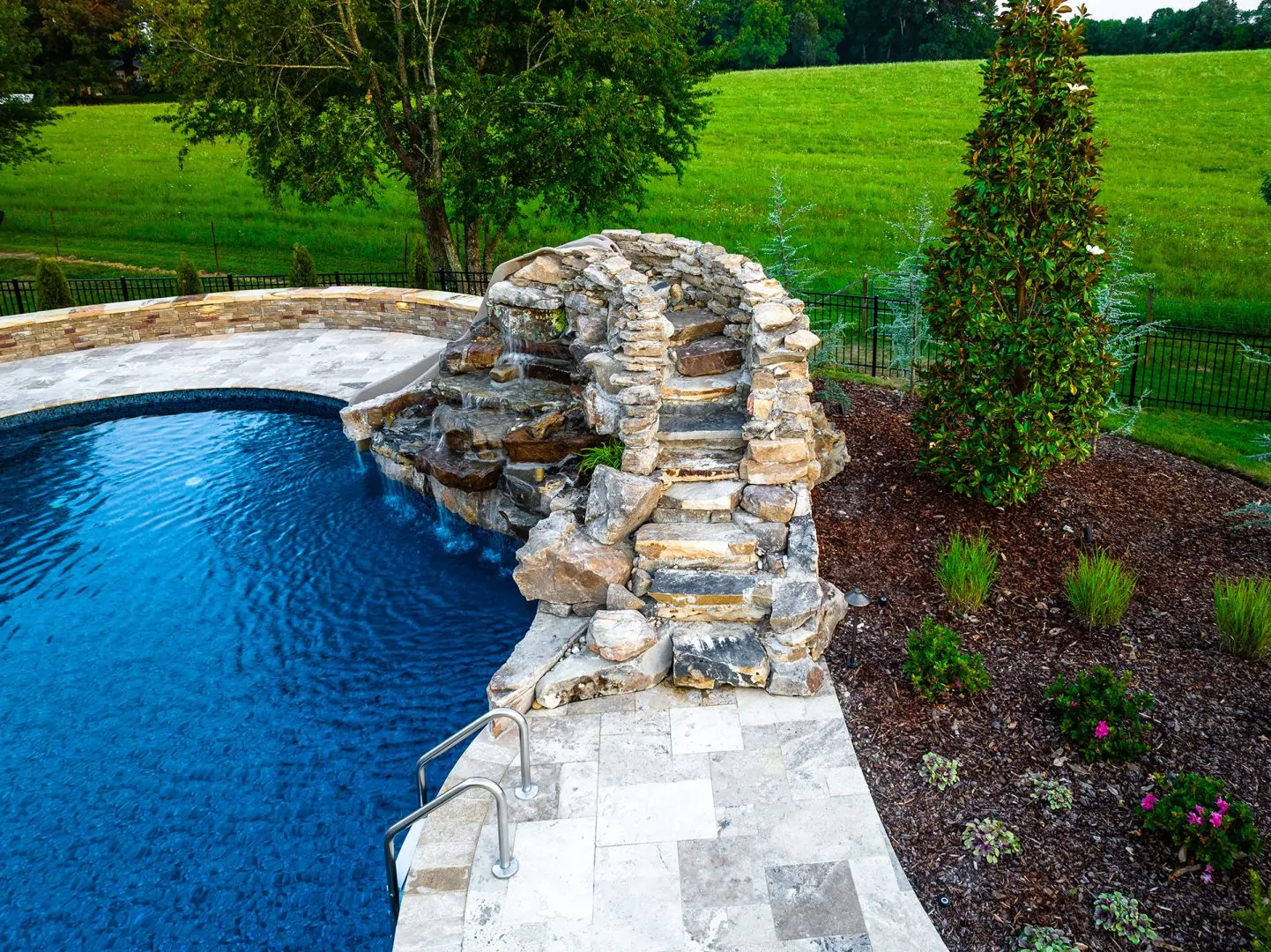 Nashville Pool Builders | Luxury Spas, Water Features
